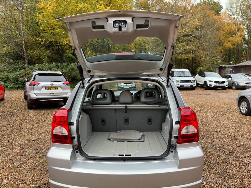 Dodge Caliber "for export" | Fastlane Forwarding Auto Exporters