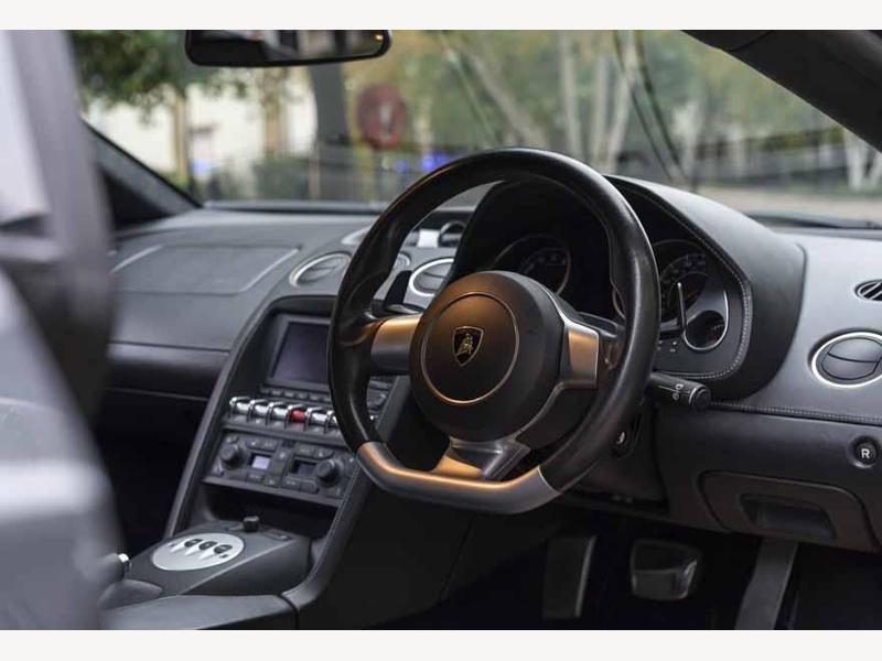 Lamborghini Gallardo "for export" | Fastlane Forwarding Auto Exporters