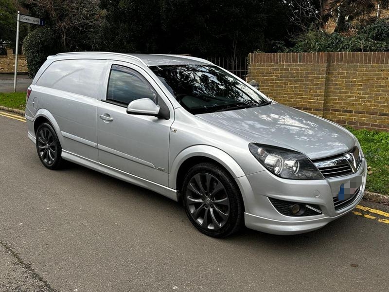 Vauxhall Astra Van "for export" | Fastlane Forwarding Auto Exporters